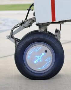 How Aircraft Pushback Tractors Work? - Aviation Learnings